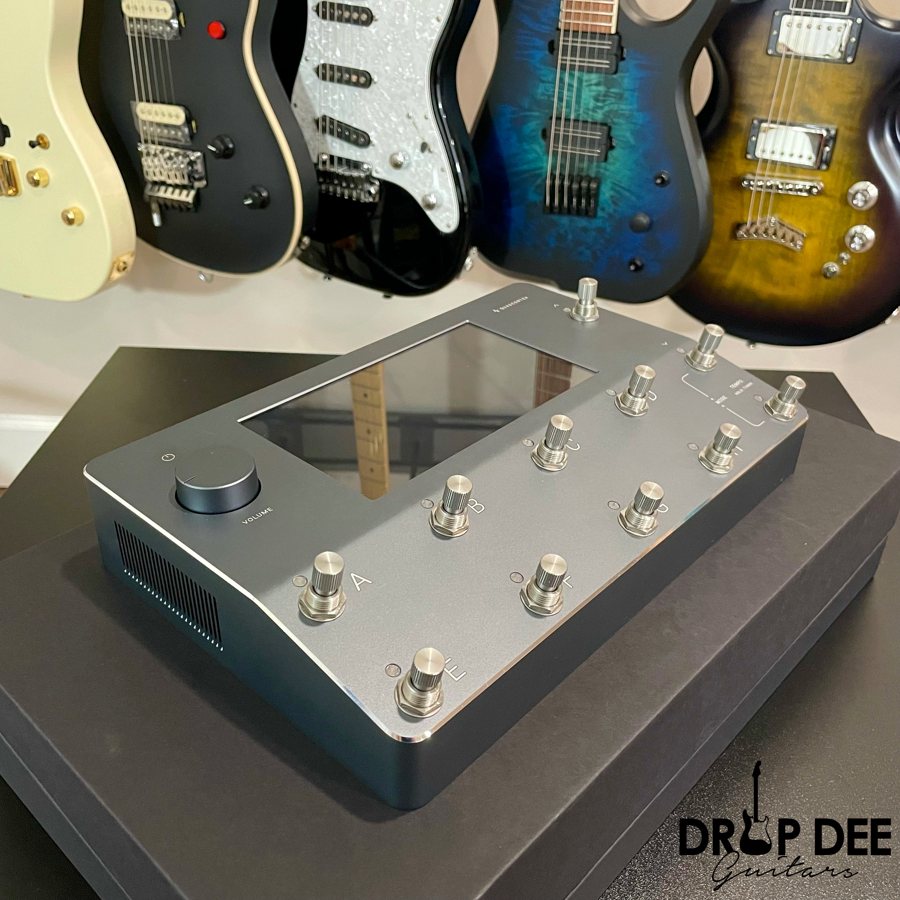Drop Dee Guitars